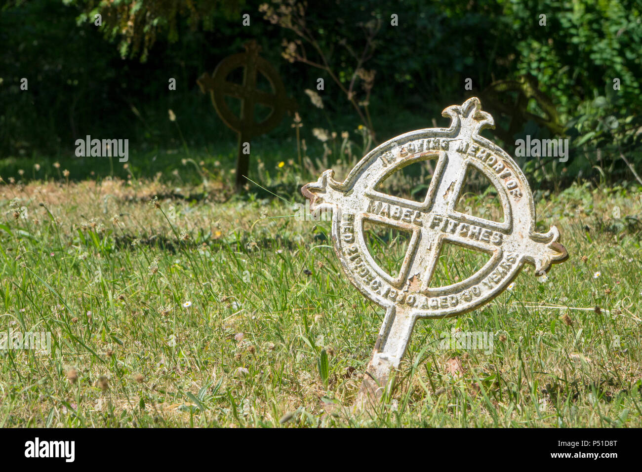 Iron grave marker hi-res stock photography and images - Alamy