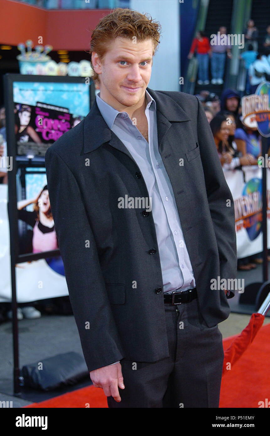 Dash Mihok arriving at the Connie and Carla Premiere at the universal ...