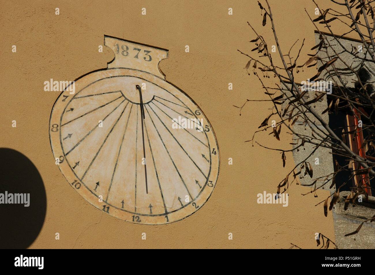 RELOJ DE SOL Stock Photo - Alamy