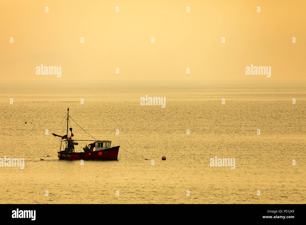 Fishing boat cornwall silhouette hi-res stock photography and images ...