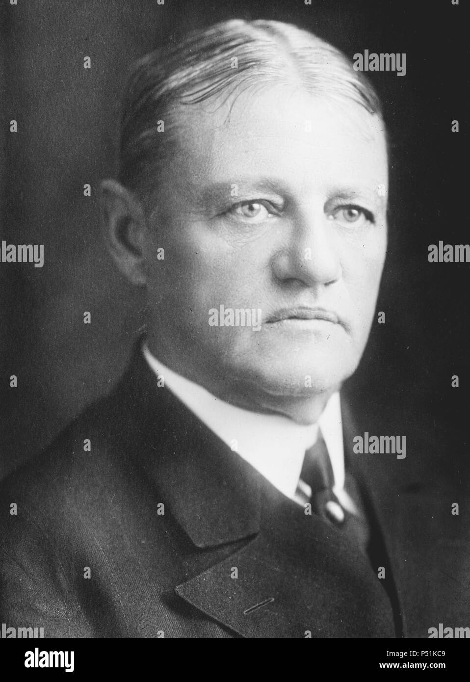 Usn rear admiral 1900s Black and White Stock Photos & Images - Alamy