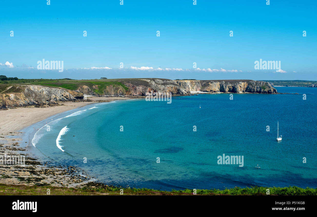 France finistere crozon peninsula crozon hi-res stock photography and ...