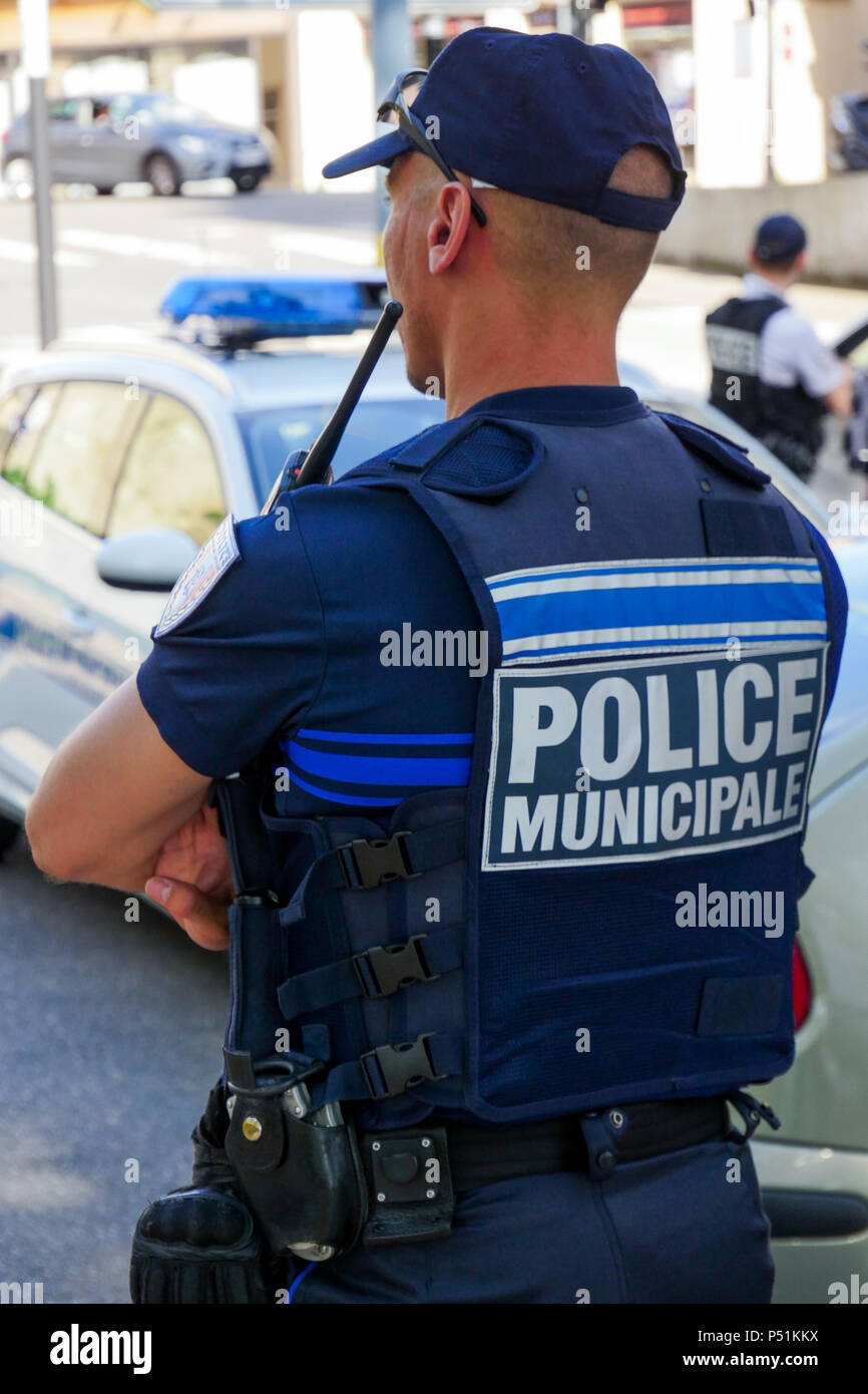 Offcer hi-res stock photography and images - Alamy