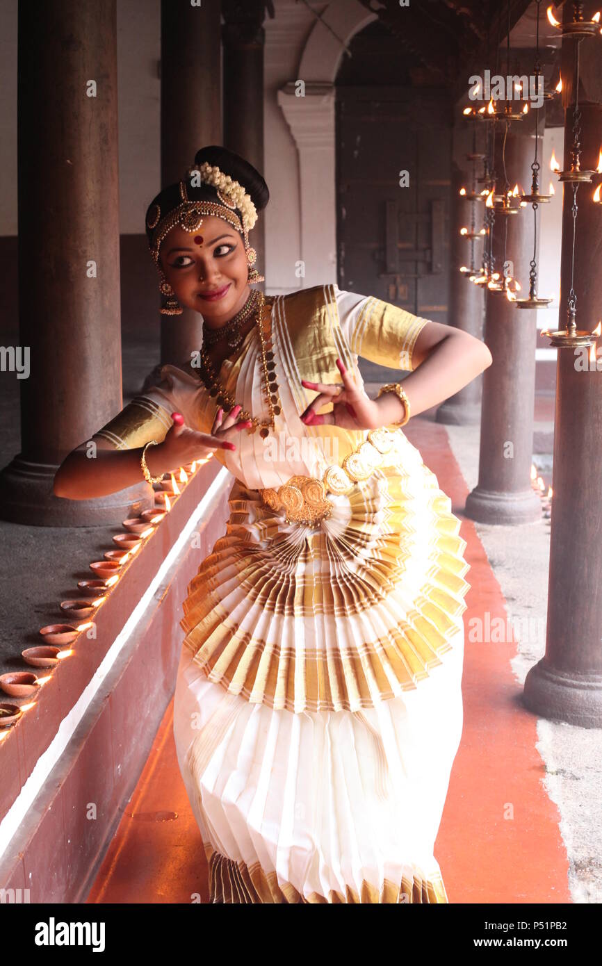 mohiniyattam is one of the eight classical dance forms of india,from ...