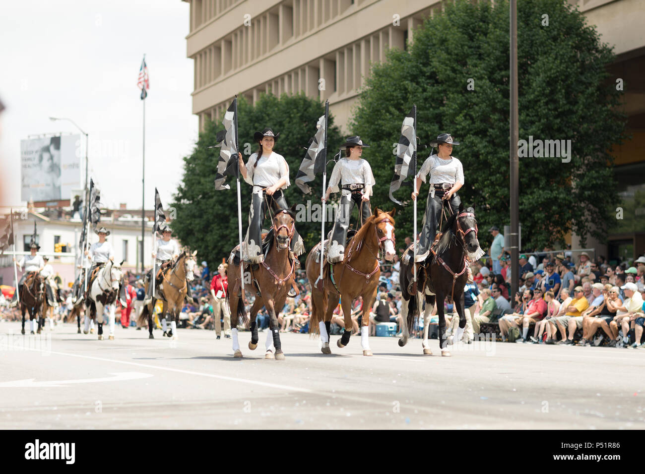 Female horse riders hi-res stock photography and images - Alamy