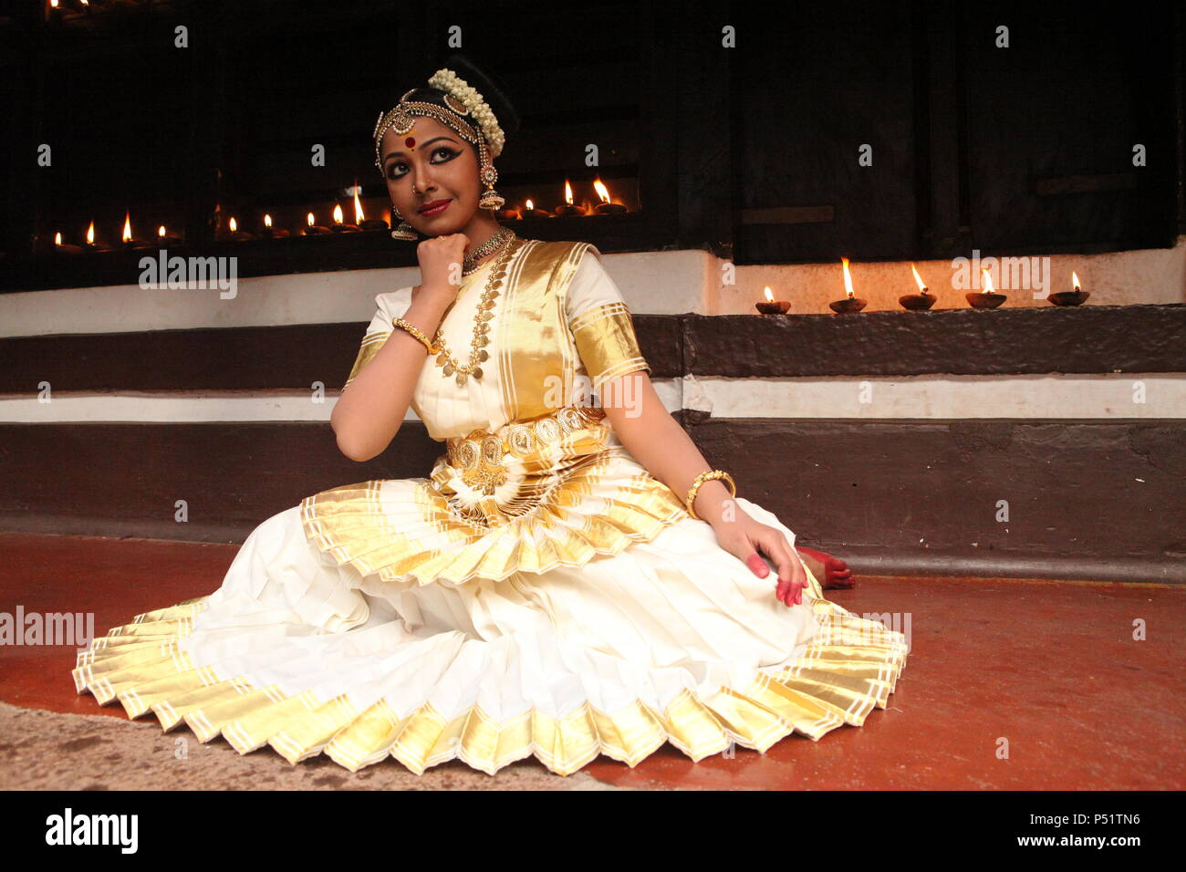 Dasi attam hi-res stock photography and images - Alamy