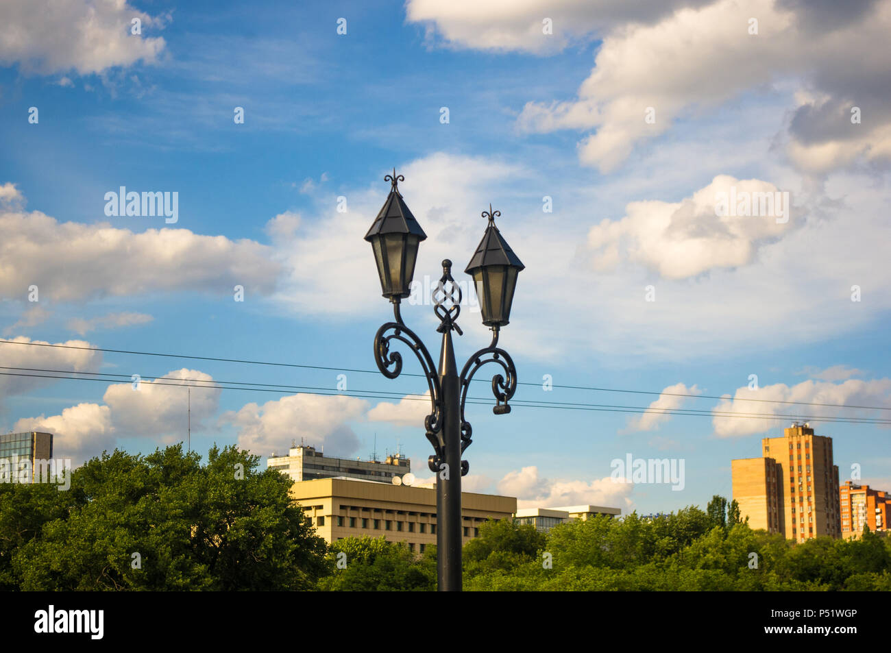 Classic lamp post hi-res stock photography and images - Alamy