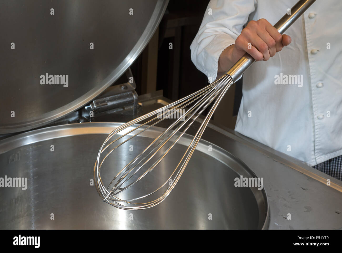 Kitchen training hi-res stock photography and images - Alamy