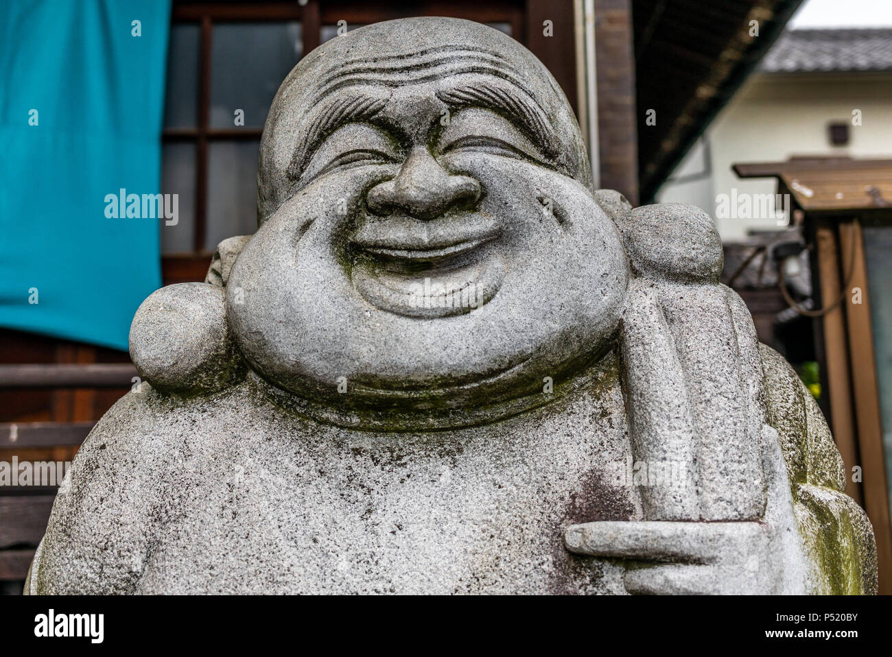 Shintoist statue hi-res stock photography and images - Alamy