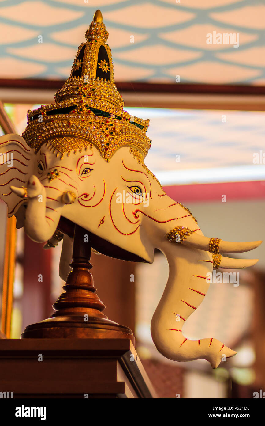 The royal khon hi-res stock photography and images - Alamy