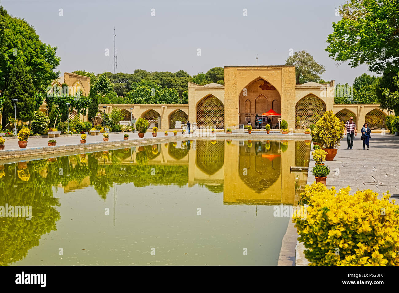 Chehel sotoun palace hi-res stock photography and images - Alamy