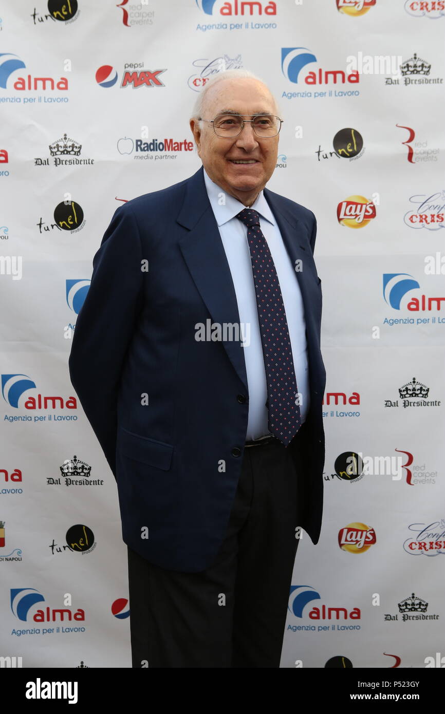 Local Caption *** Naples Homage to Troisi 40 years of "La Smorfia" In ...