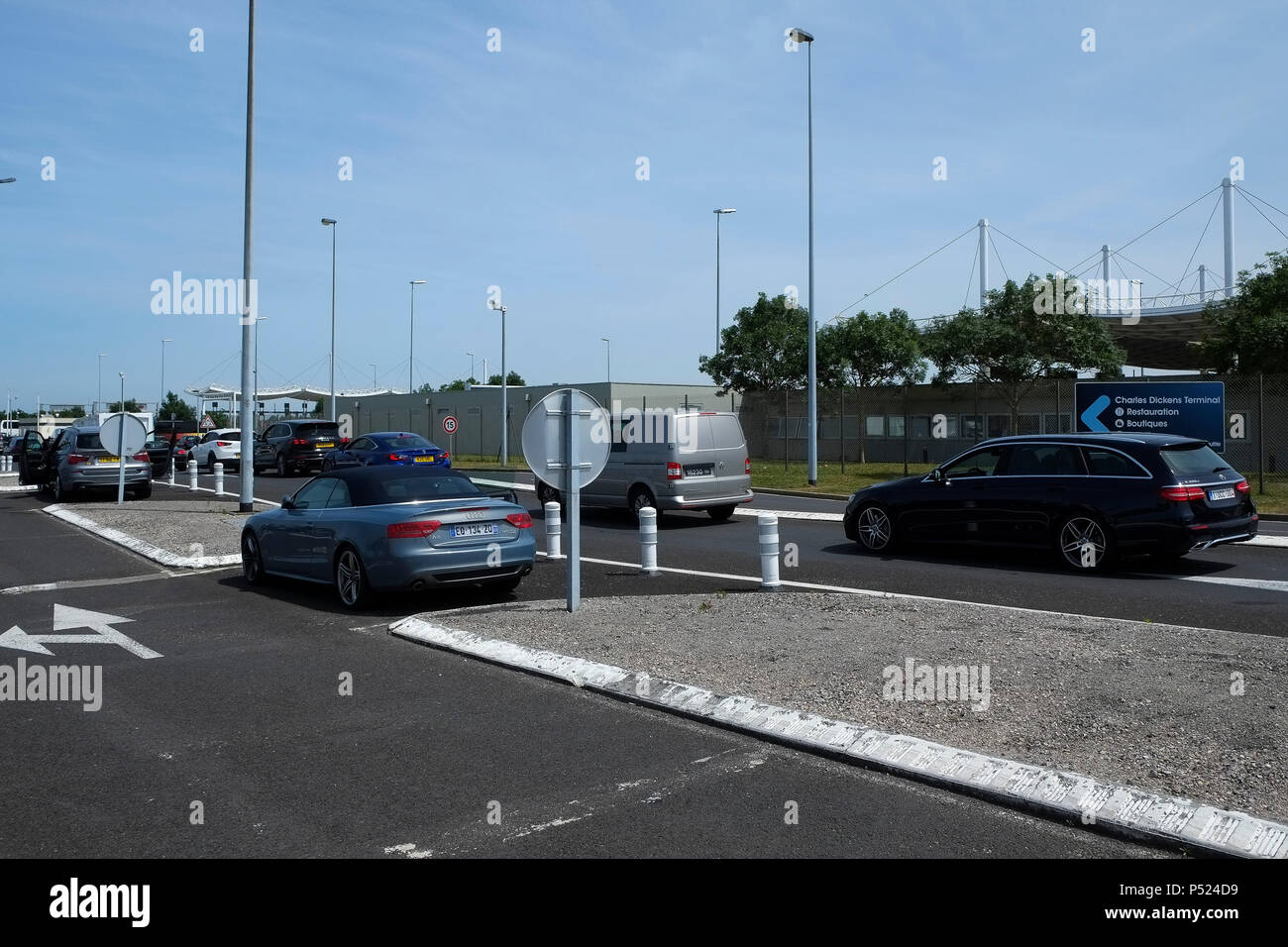 Eurotunnel service tunnel hi-res stock photography and images - Alamy