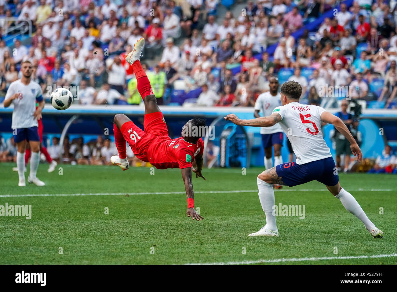 Sports images soccer overhead kick hi-res stock photography and images ...
