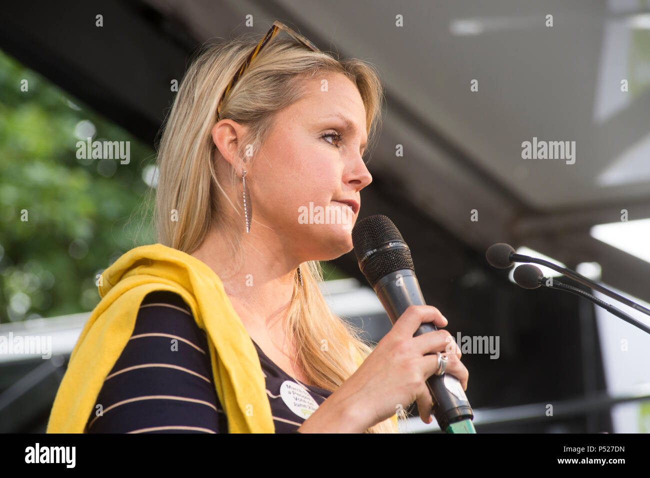 Dr lauren gavaghan hi-res stock photography and images - Alamy