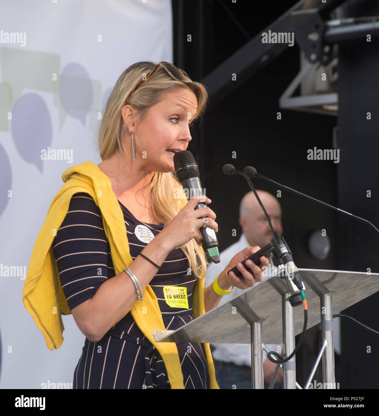 Date lauren attend hi-res stock photography and images - Alamy