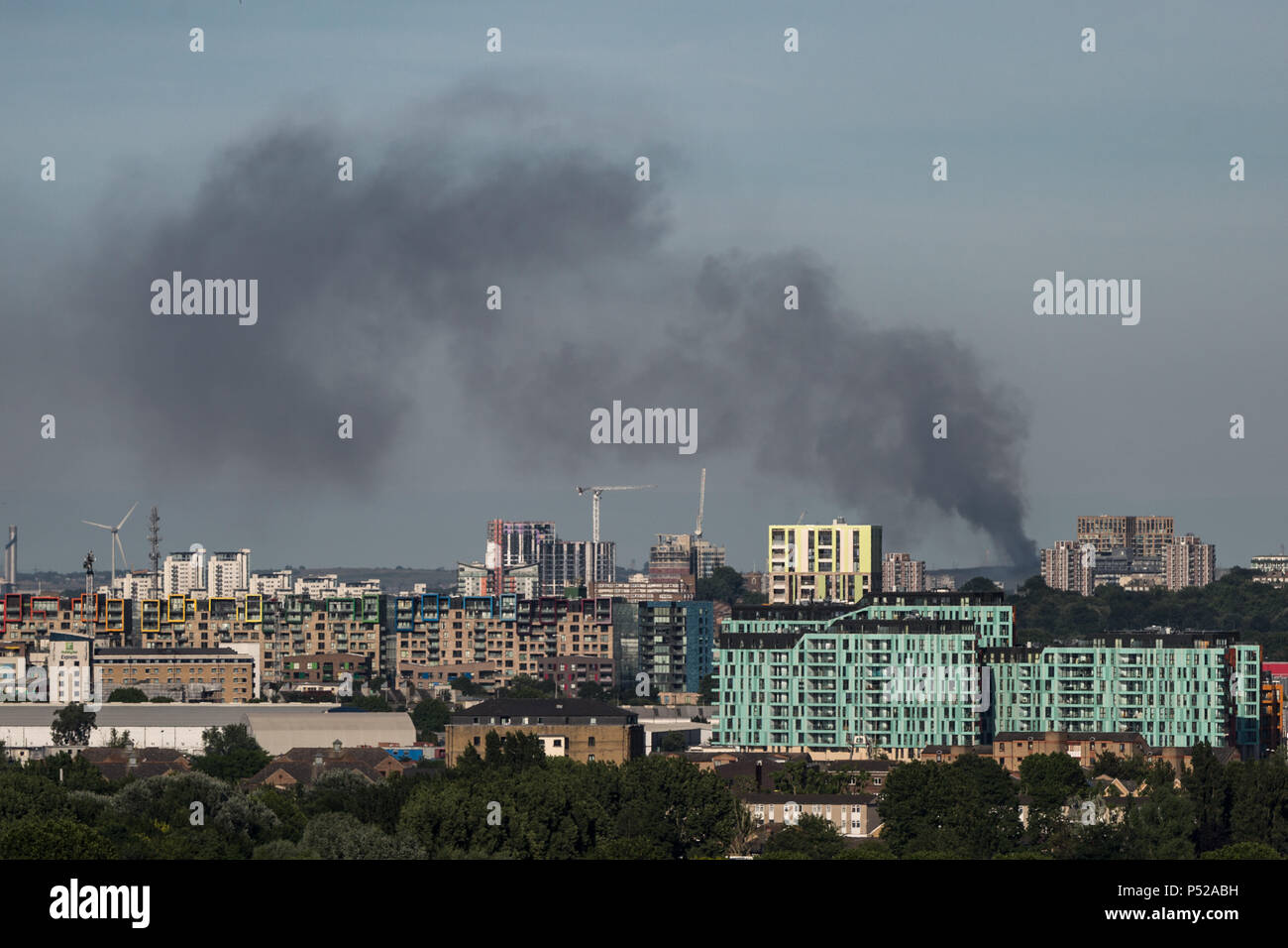 Rainham landfill site hi-res stock photography and images - Alamy