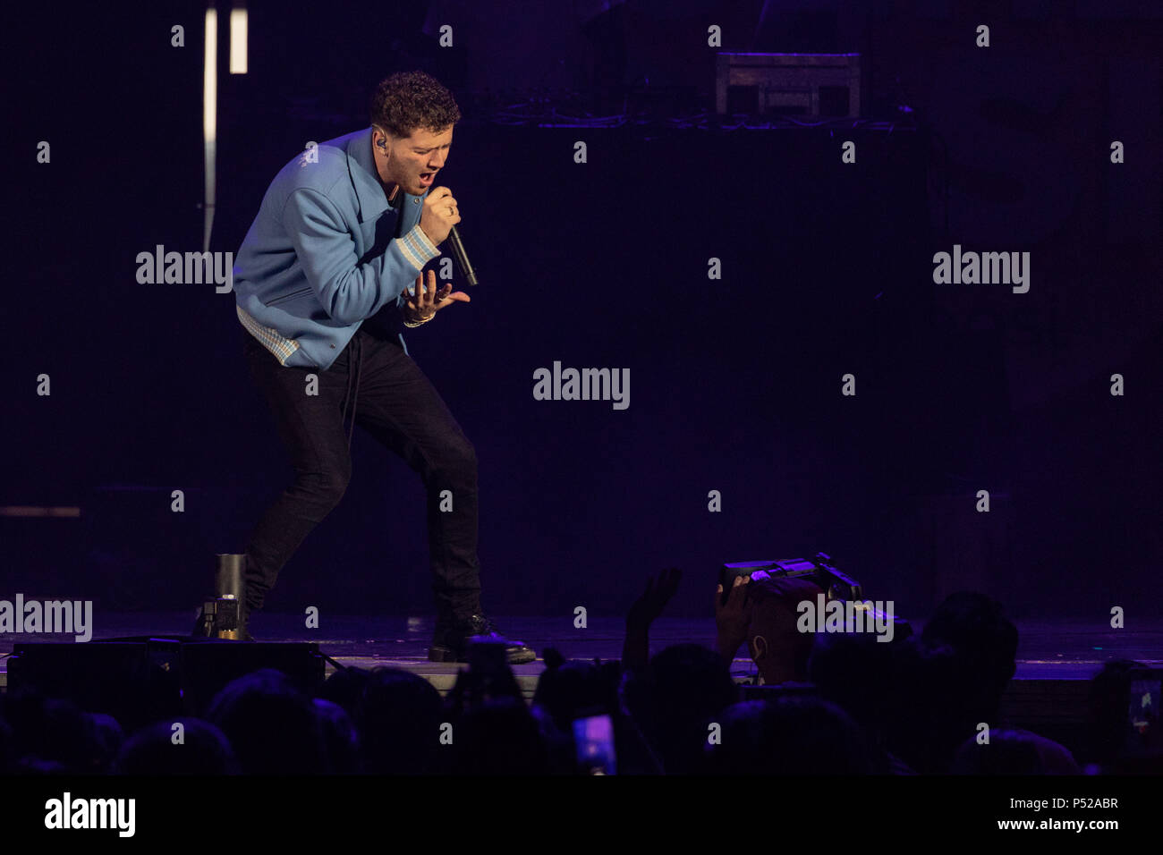 Andrew bazzi hi-res stock photography and images - Alamy