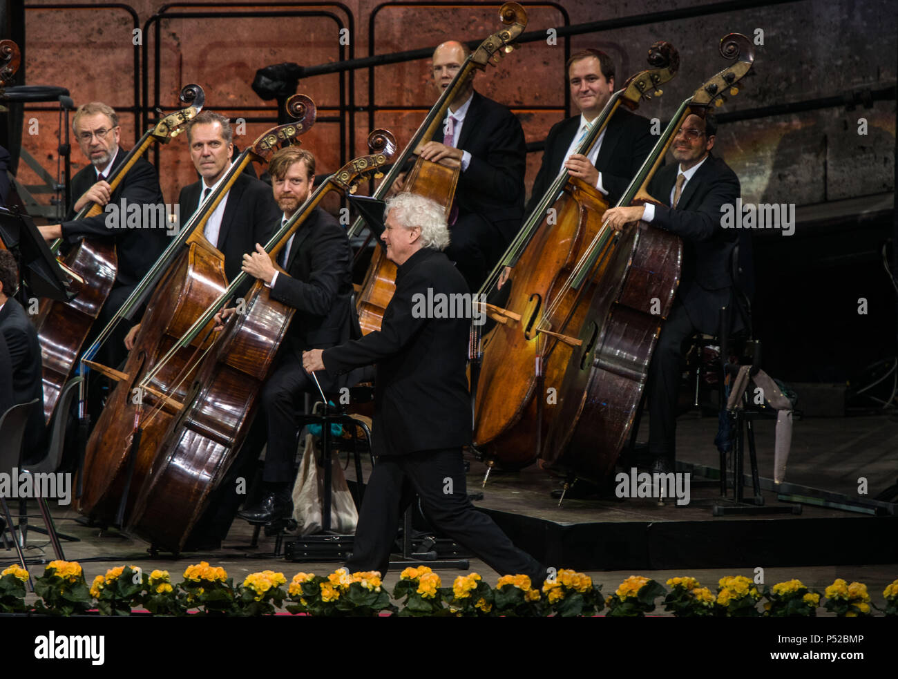 Chatschaturjan hi-res stock photography and images - Alamy