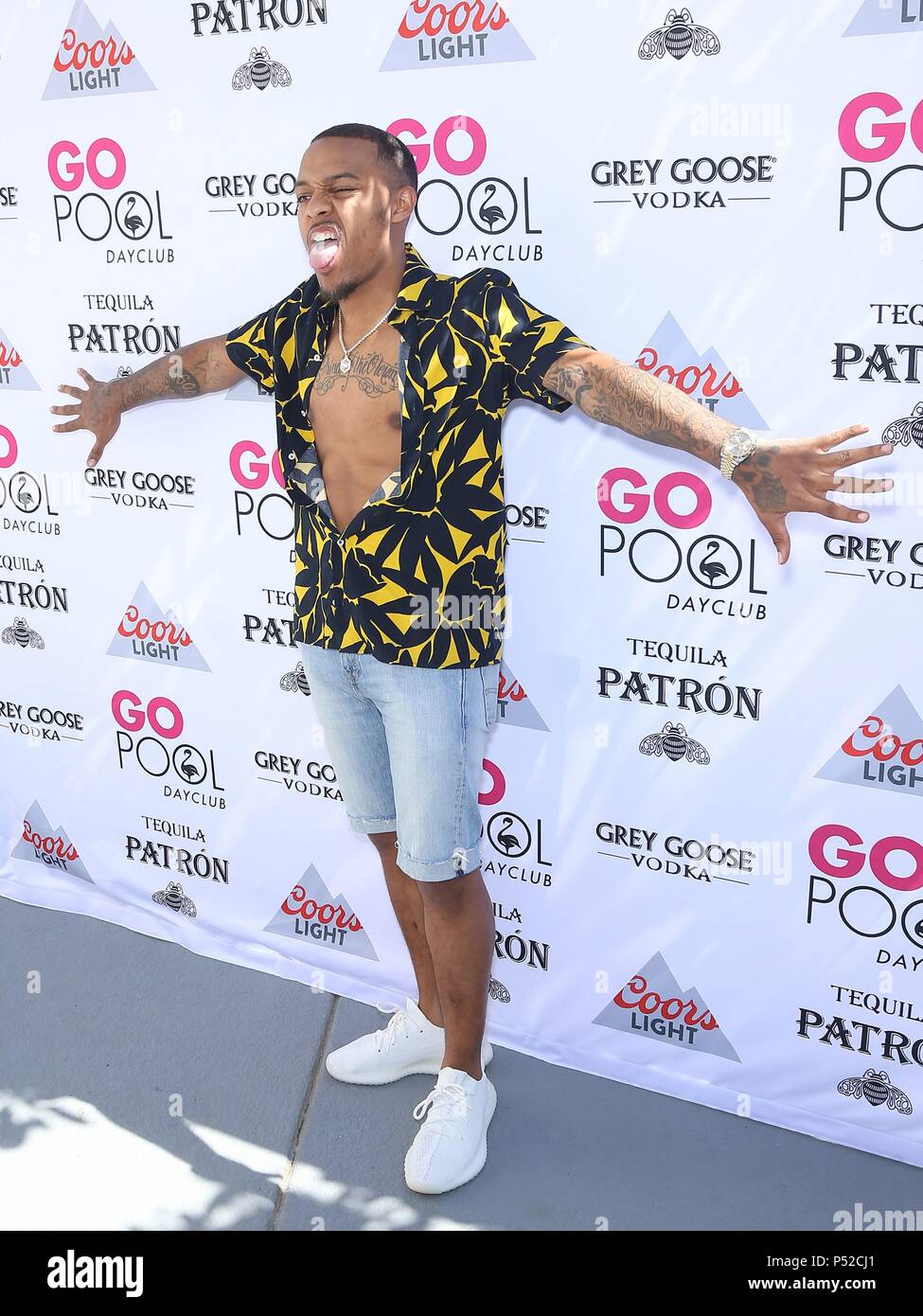 Bow wow concert hi-res stock photography and images - Alamy