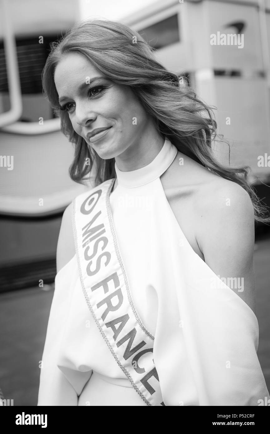 Miss france 2018 maeva coucke Black and White Stock Photos & Images - Alamy