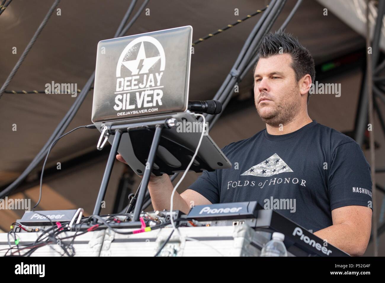 Dee jay silver hi-res stock photography and images - Alamy