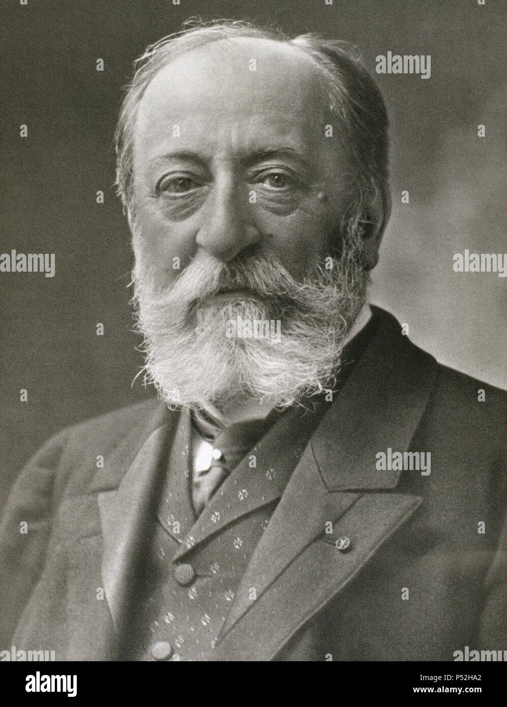 Early twentieth century paris music hi-res stock photography and images ...