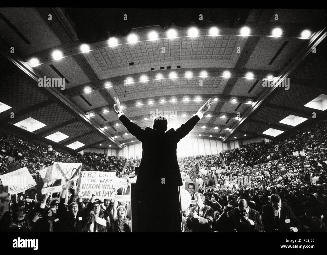 Richard nixon 1968 hi-res stock photography and images - Alamy