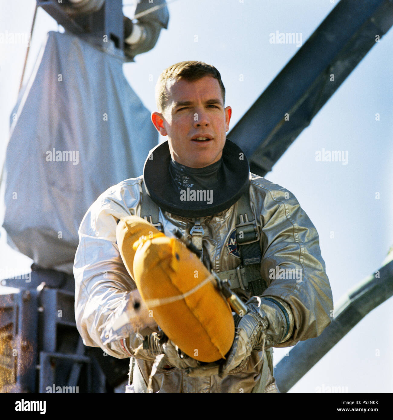 Gemini water egress training hi-res stock photography and images - Alamy