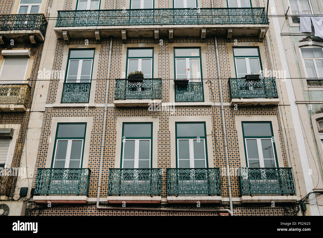 Traditional european architecture hi-res stock photography and images ...