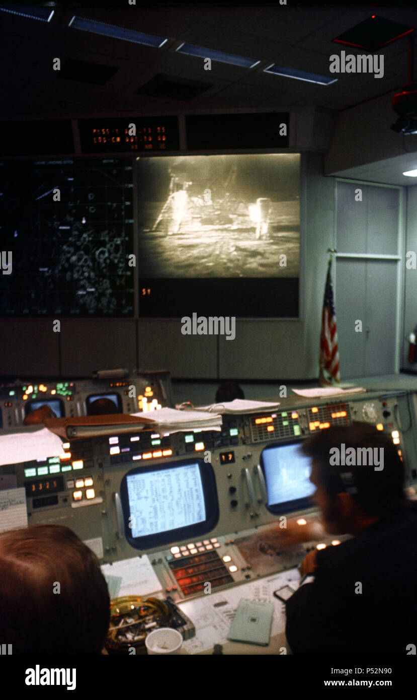 Mission control apollo 11 hi-res stock photography and images - Alamy