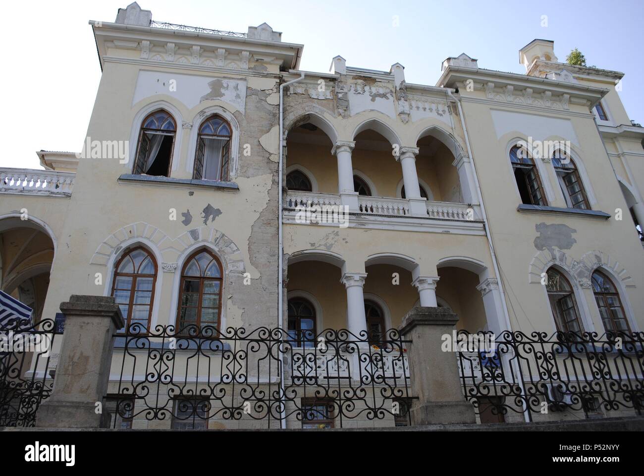 Ukrainian old manor house 19th hi-res stock photography and images - Alamy