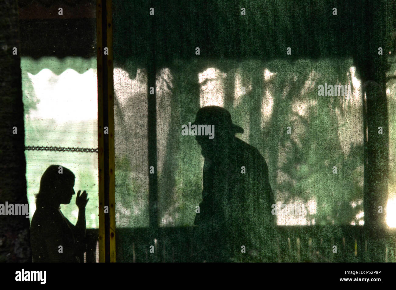 Conversation explorer hi-res stock photography and images - Alamy