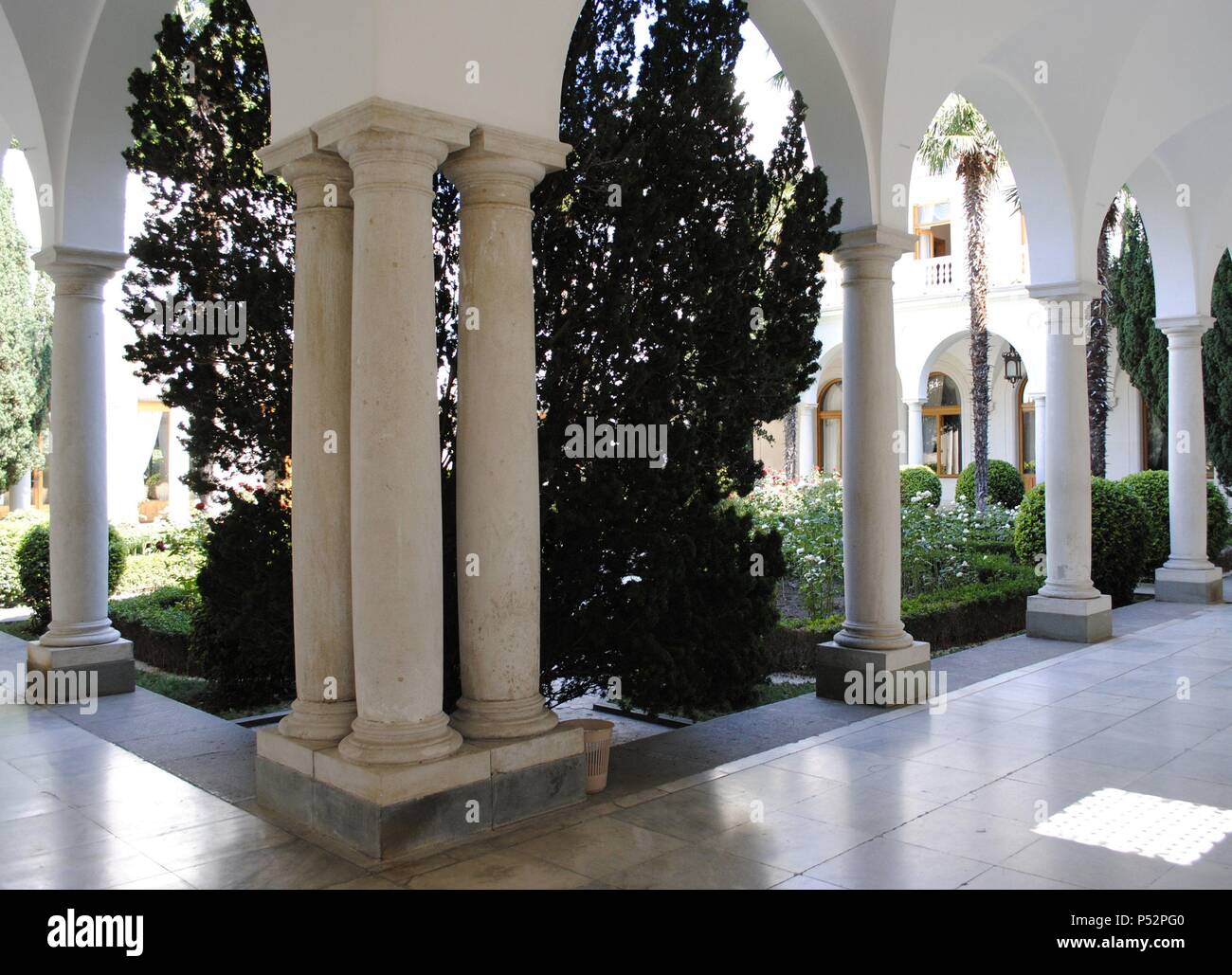 Italian neo renaissance architecture hi-res stock photography and ...