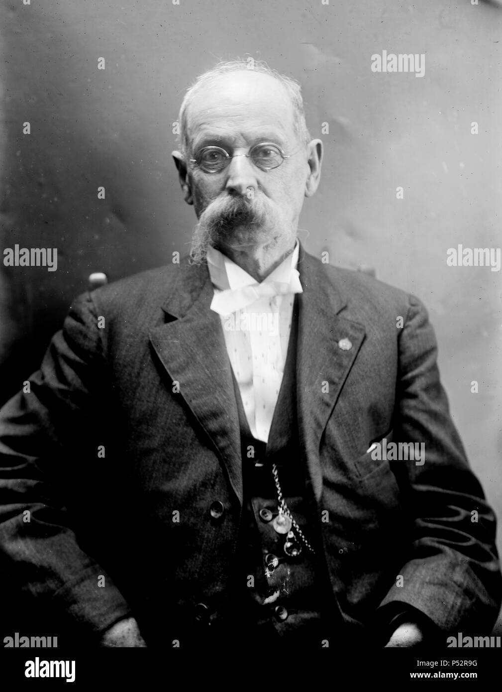 B s osborn hi-res stock photography and images - Alamy