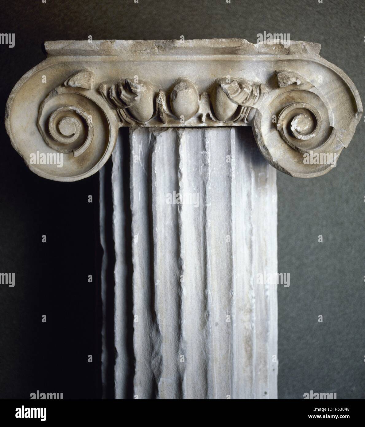 Antique ionic capital hi-res stock photography and images - Alamy
