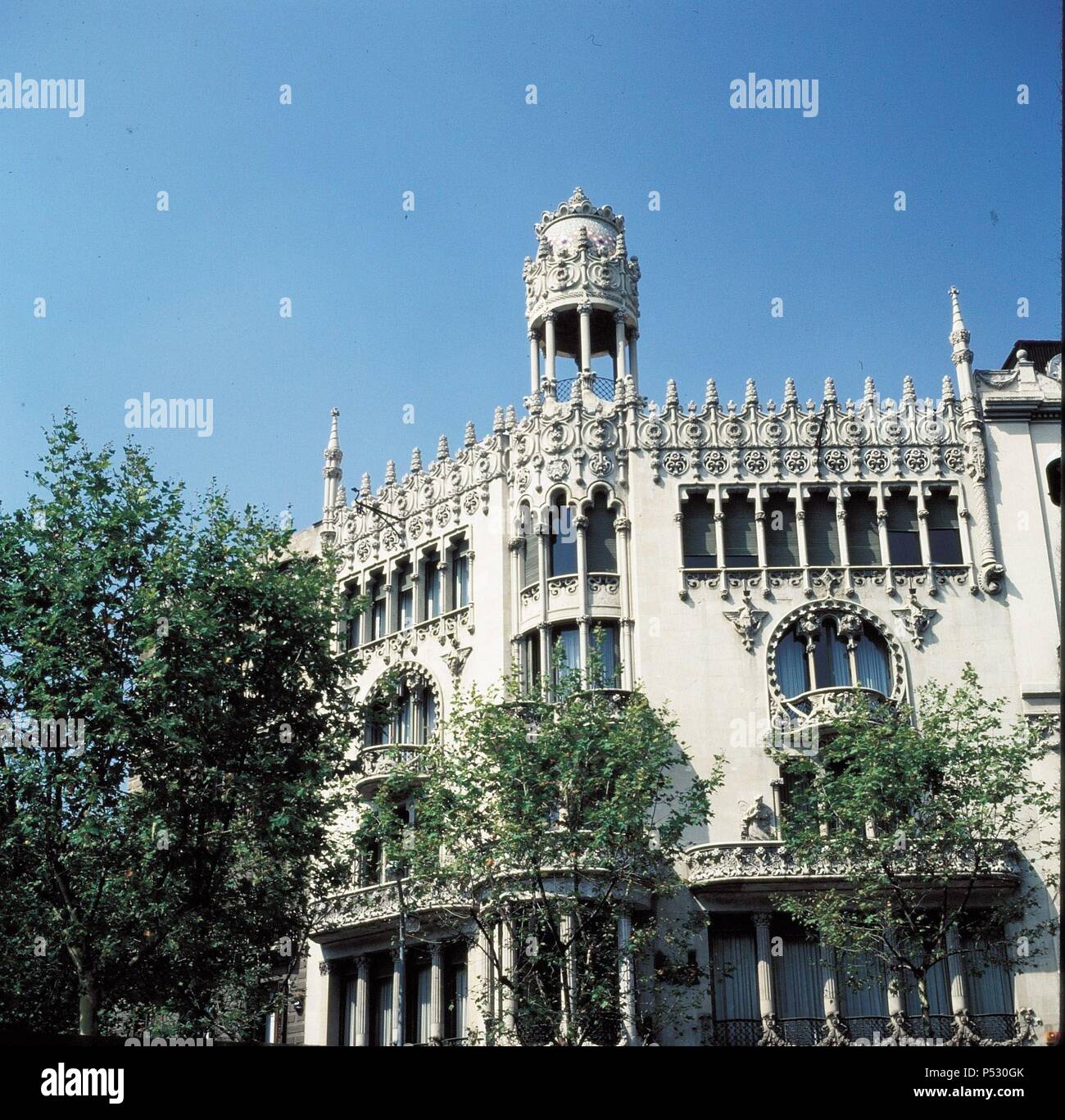 Modernism barcelona hi-res stock photography and images - Alamy