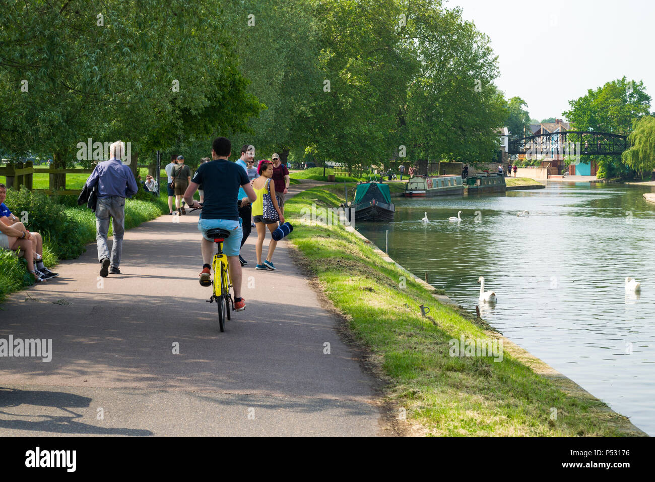 Walking next to river hi-res stock photography and images - Alamy