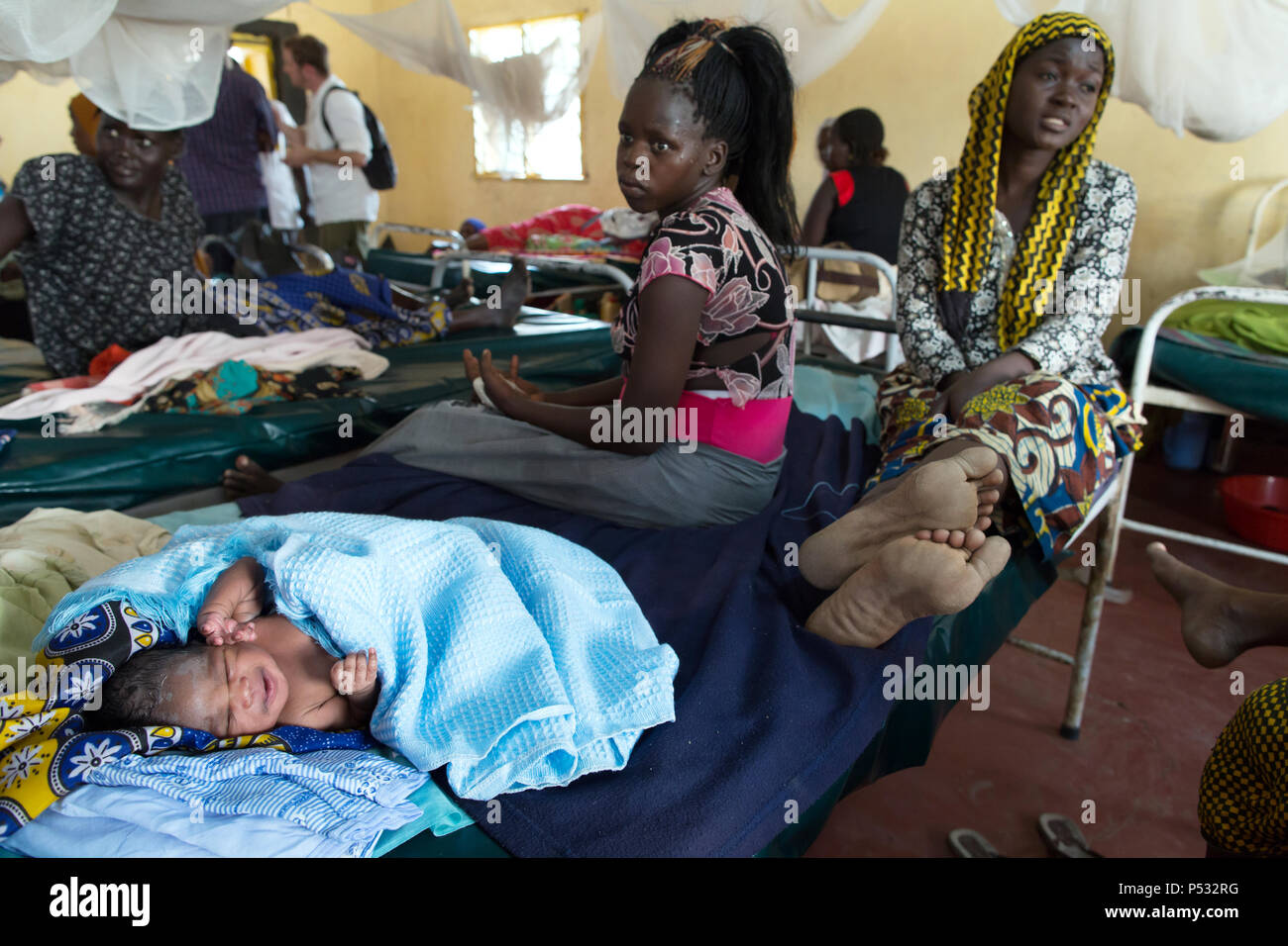 Kakuma, Kenya - Mother and child in the maternal birth ward of the ...