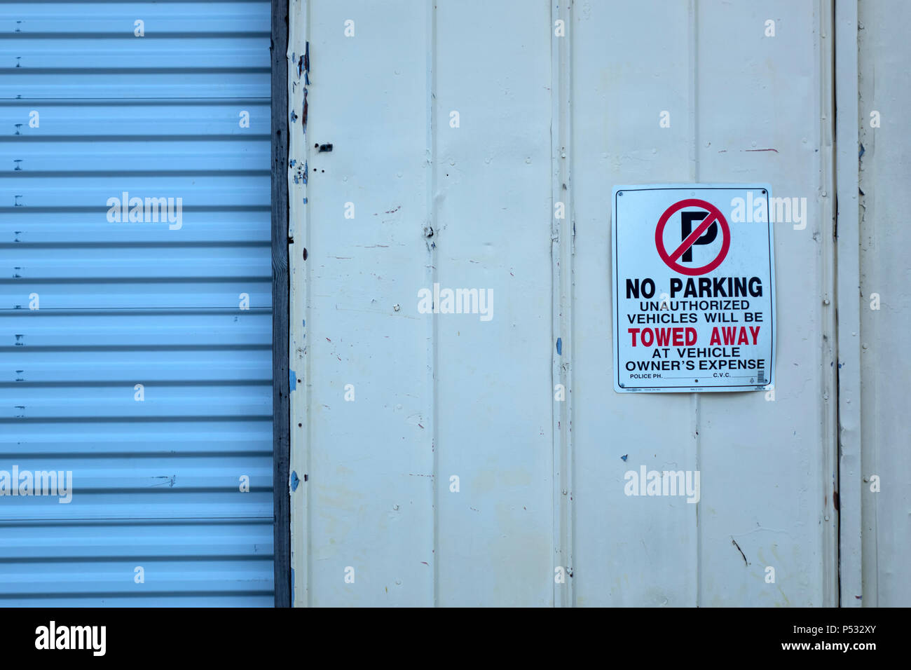 Roller shutter door sign hi-res stock photography and images - Alamy
