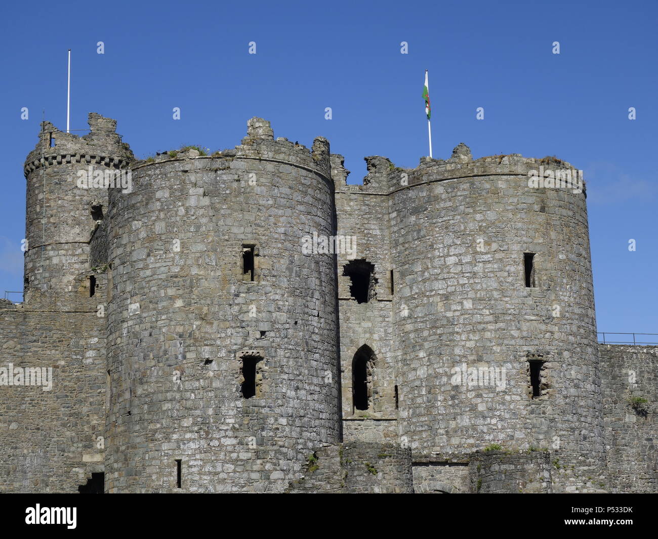 Harlech castle beach hi-res stock photography and images - Alamy