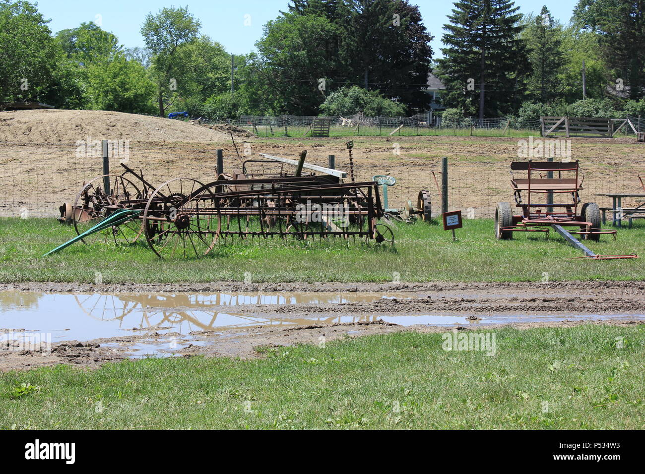 Summer fun at the historic Wagner Farm in suburban Glenview, Illinois ...
