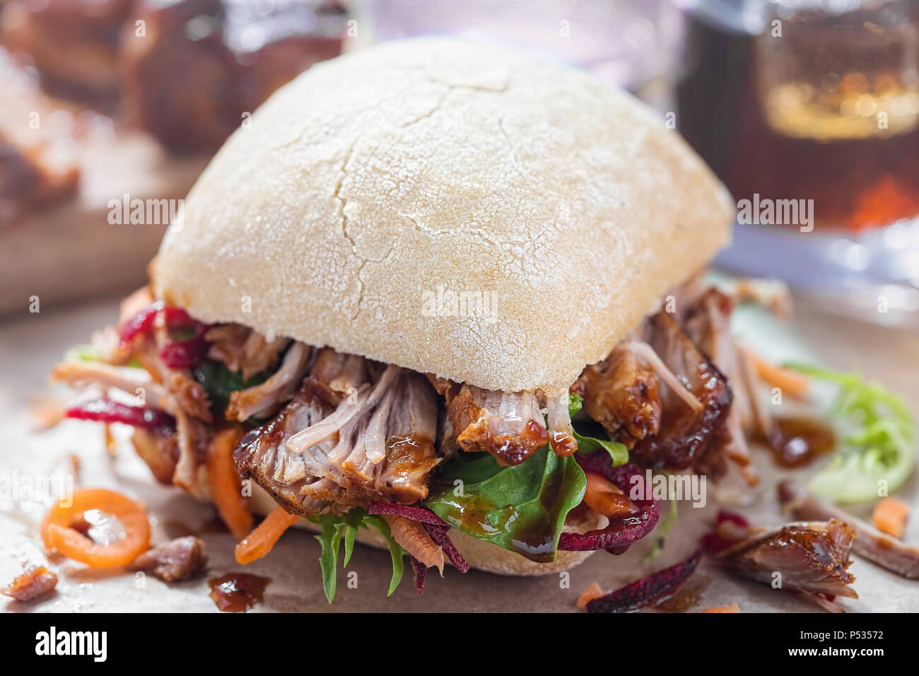 Pulled pork bun hi-res stock photography and images - Alamy