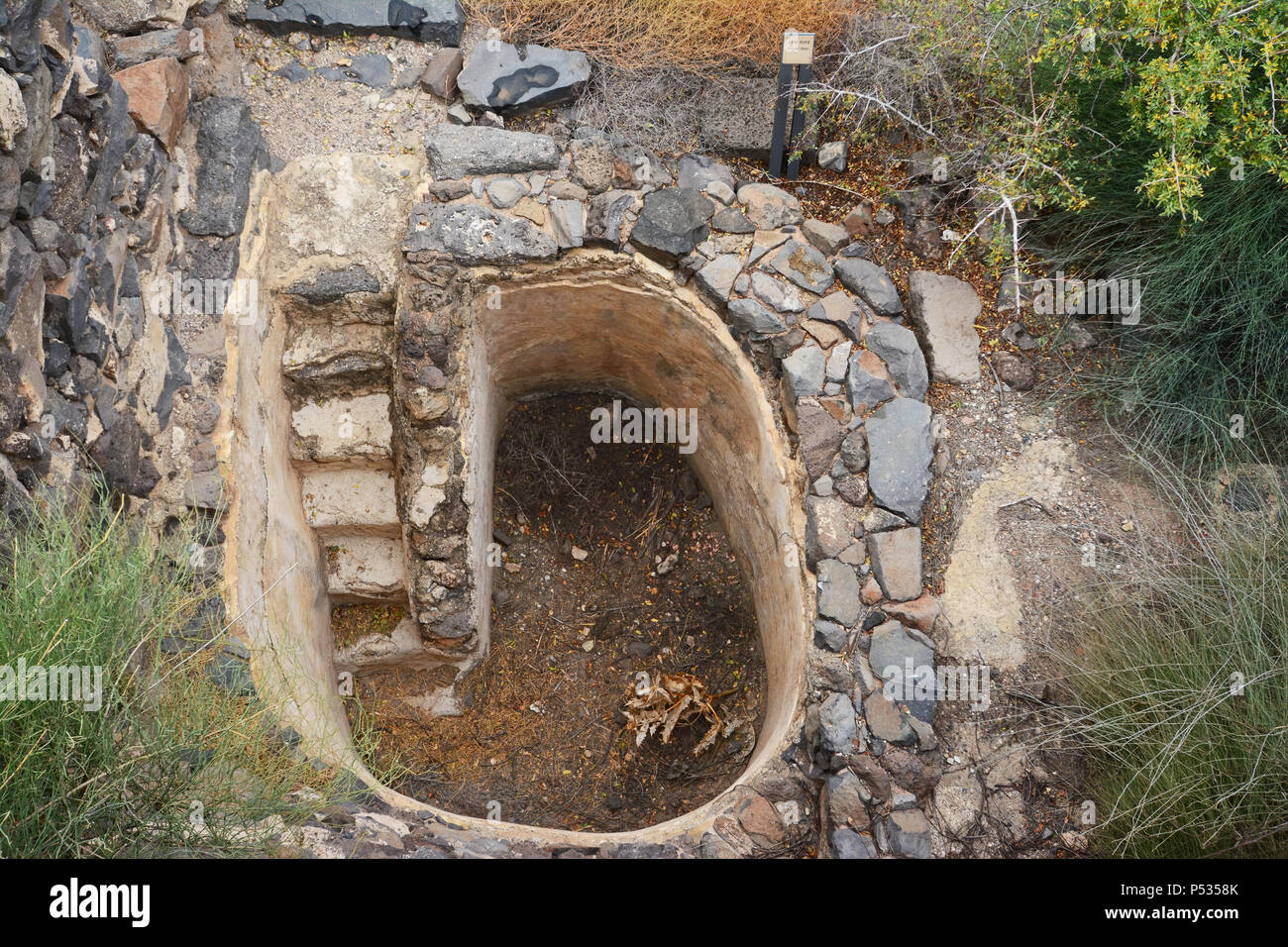 Jewish bath hi-res stock photography and images - Alamy