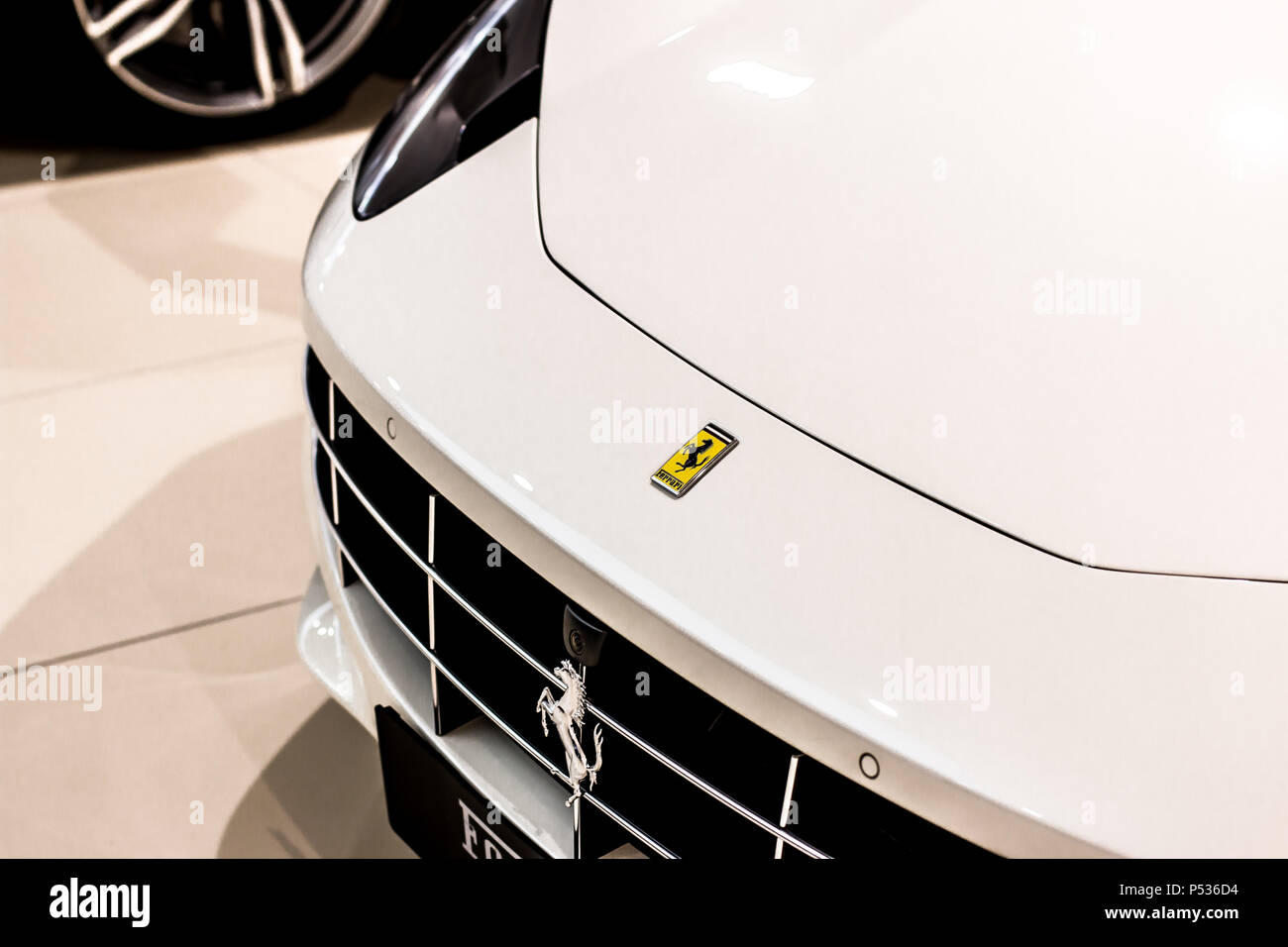 The front of a Ferrari FF super car Stock Photo - Alamy
