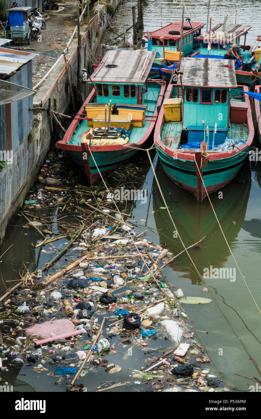 Plastic rivers asia hi-res stock photography and images - Alamy