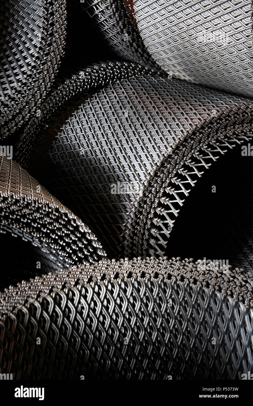 Mesh metal background Stock Photo - Alamy