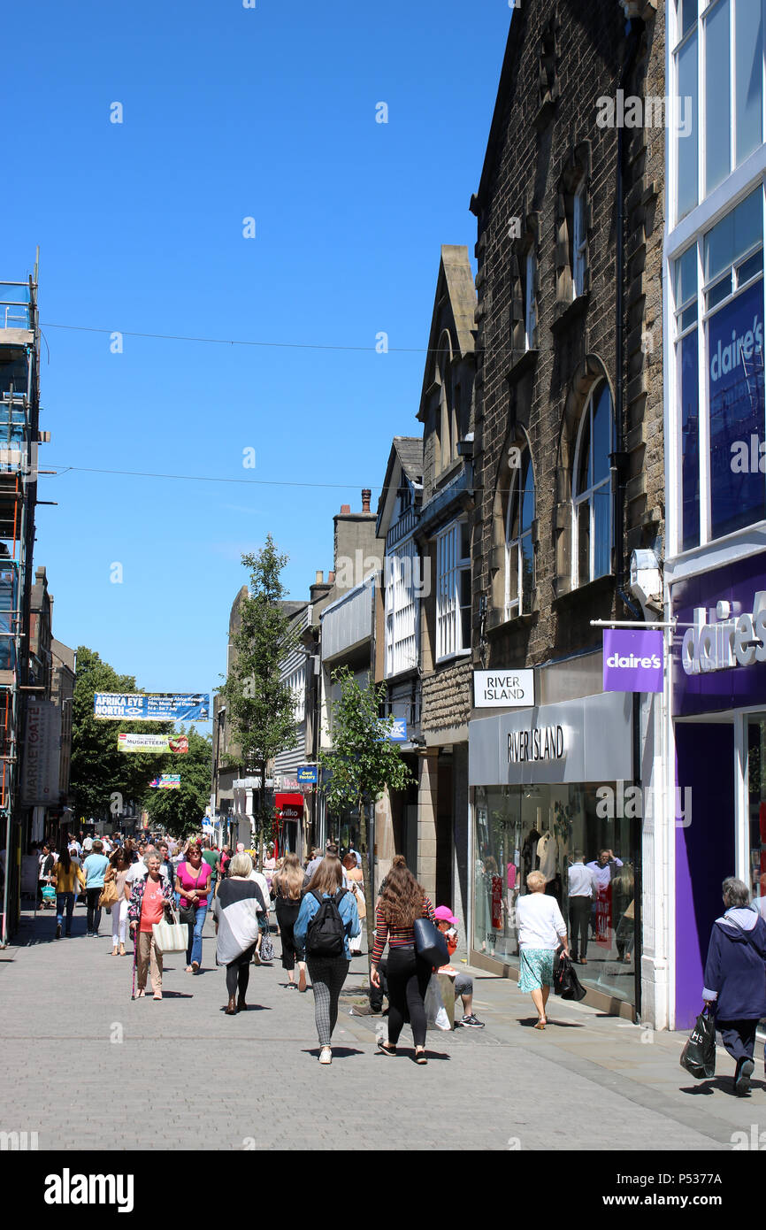 People on the pedestrianised Penny Street in Lancaster, Lancashire ...