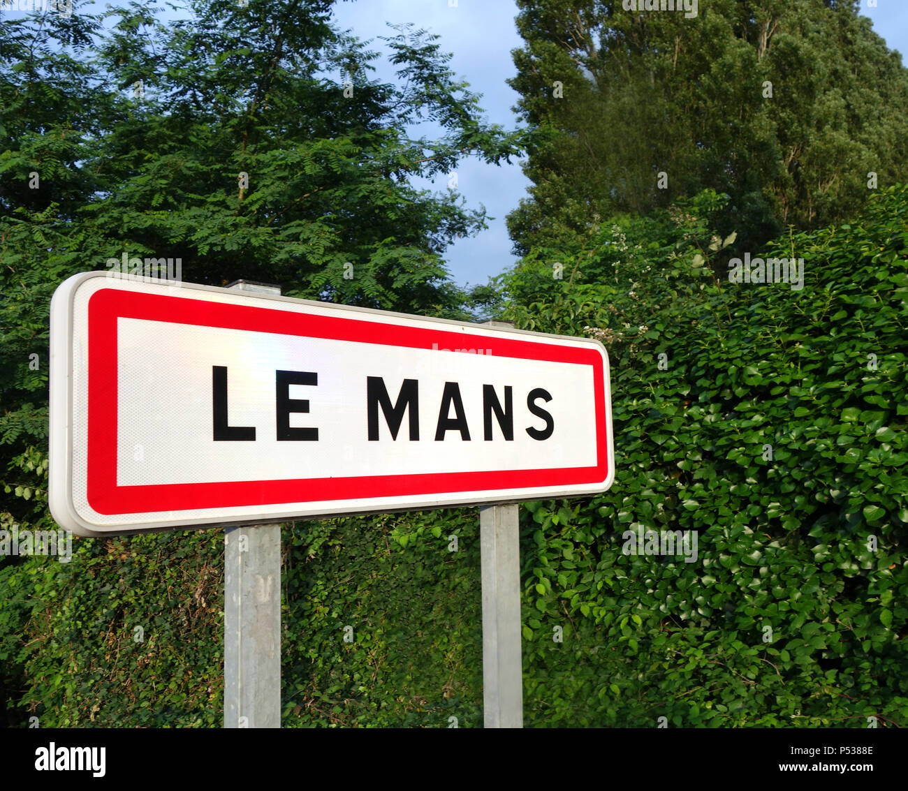 Le mans 24h race hi-res stock photography and images - Alamy