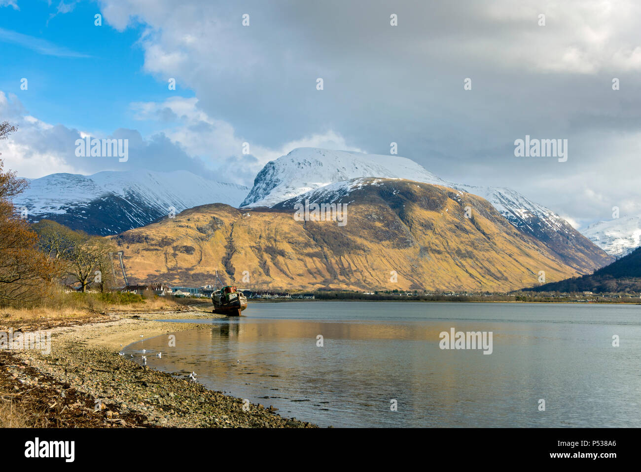 Corpach sea loch ben nevis hi-res stock photography and images - Alamy